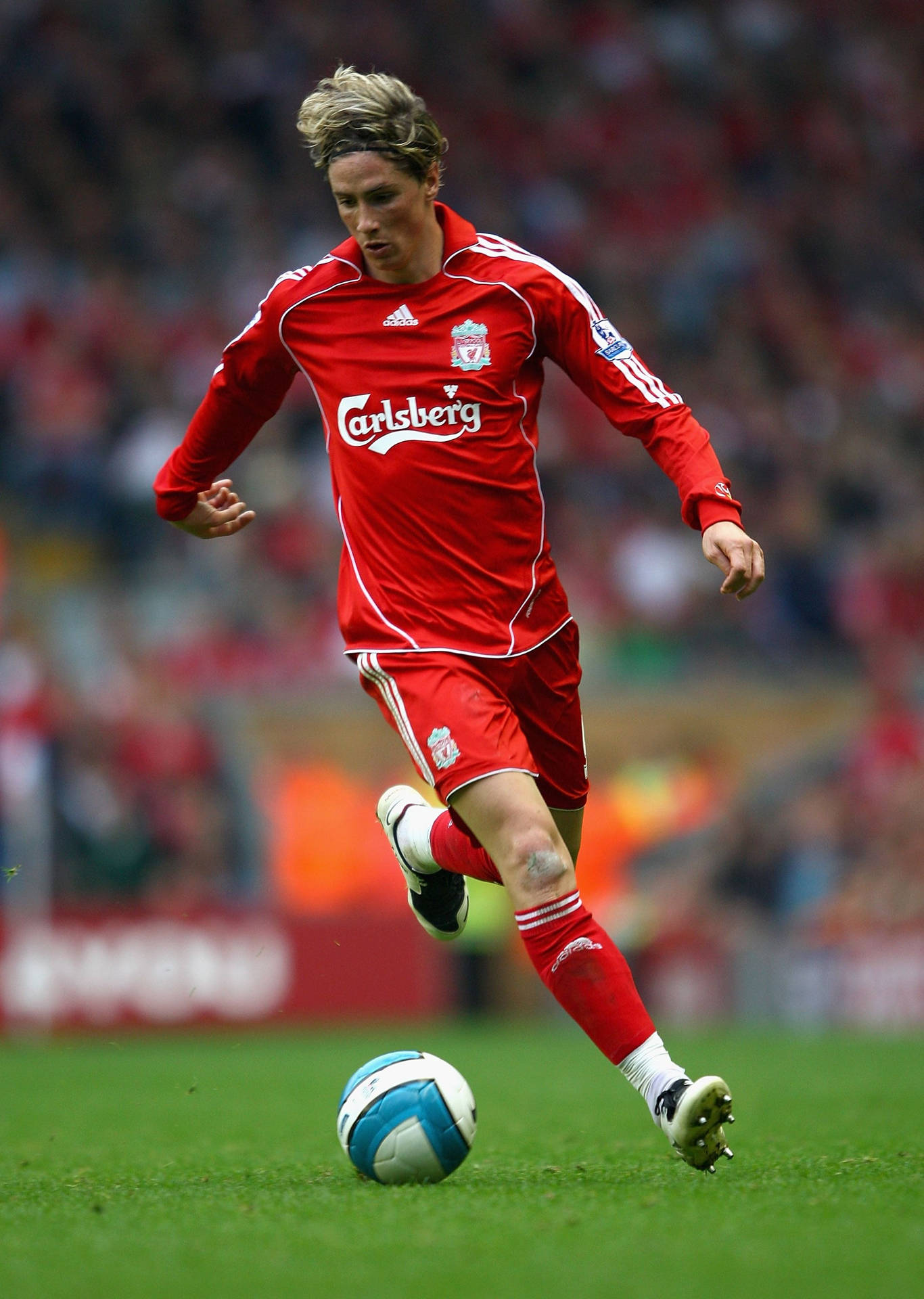 Free Football Wallpapers Fernando Fernando Torres Breaks La Liga